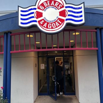 6 BEARS & A GOAT - Updated 2024 - 199 Photos & 199 Reviews - 1140 ...