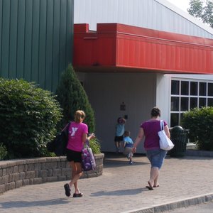 NORTHWEST FAMILY YMCA - Updated December 2025 - 14 Reviews - 8040 River ...