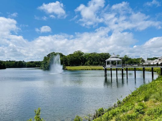 NORFOLK PREMIUM OUTLETS - 398 Photos & 119 Reviews - Outlet Stores ...