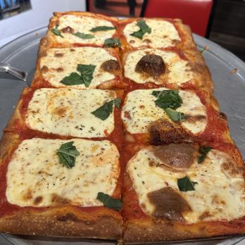 SUPER SARDO’S PIZZA - Updated May 2024 - 192 Photos & 270 Reviews ...