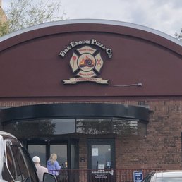 FIRE ENGINE PIZZA COMPANY - Updated July 2025 - 121 Photos & 117 ...