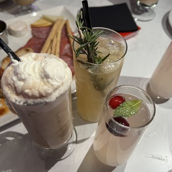 NINE ZERO ONE IGLOO BAR - Updated December 2024 - 44 Photos & 36 ...