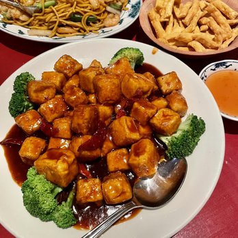 FIRST WOK CHINESE RESTAURANT - Updated December 2025 - 126 Photos & 106 ...