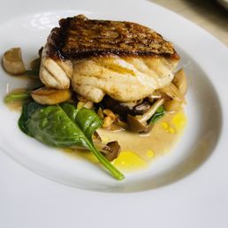 CHEZ NOUS - Updated July 2025 - 640 Photos & 335 Reviews - 6 Payne Ct ...