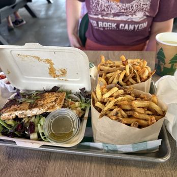 WELLS ROADSIDE - Updated October 2025 - 138 Photos & 85 Reviews - 3712 ...