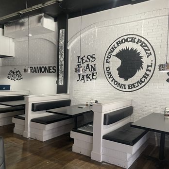 PUNK ROCK PIZZA - Updated December 2025 - 26 Photos & 30 Reviews - 821 Main St, Daytona Beach ...