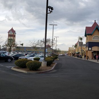 TULARE OUTLETS - Updated December 2025 - 102 Photos & 95 Reviews - 1407 Retherford St, Tulare ...