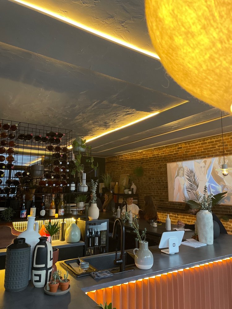 L’APERO BUVETTE - Updated December 2025 - 1256 Rue Ontario E, Montréal ...