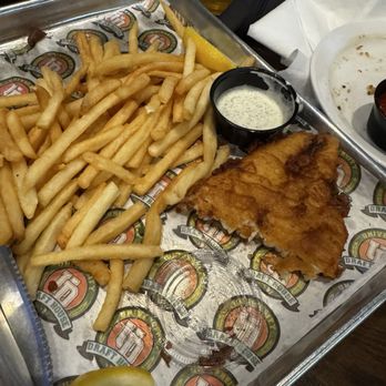 UNIVERSITY DRAFT HOUSE - TOWN LAKE MCALLEN - Updated January 2026 - 35 ...