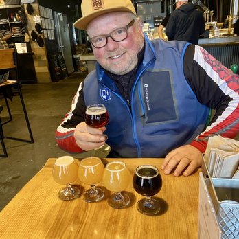 FOUR QUARTERS BREWING - Updated October 2024 - 127 Photos & 82 Reviews ...