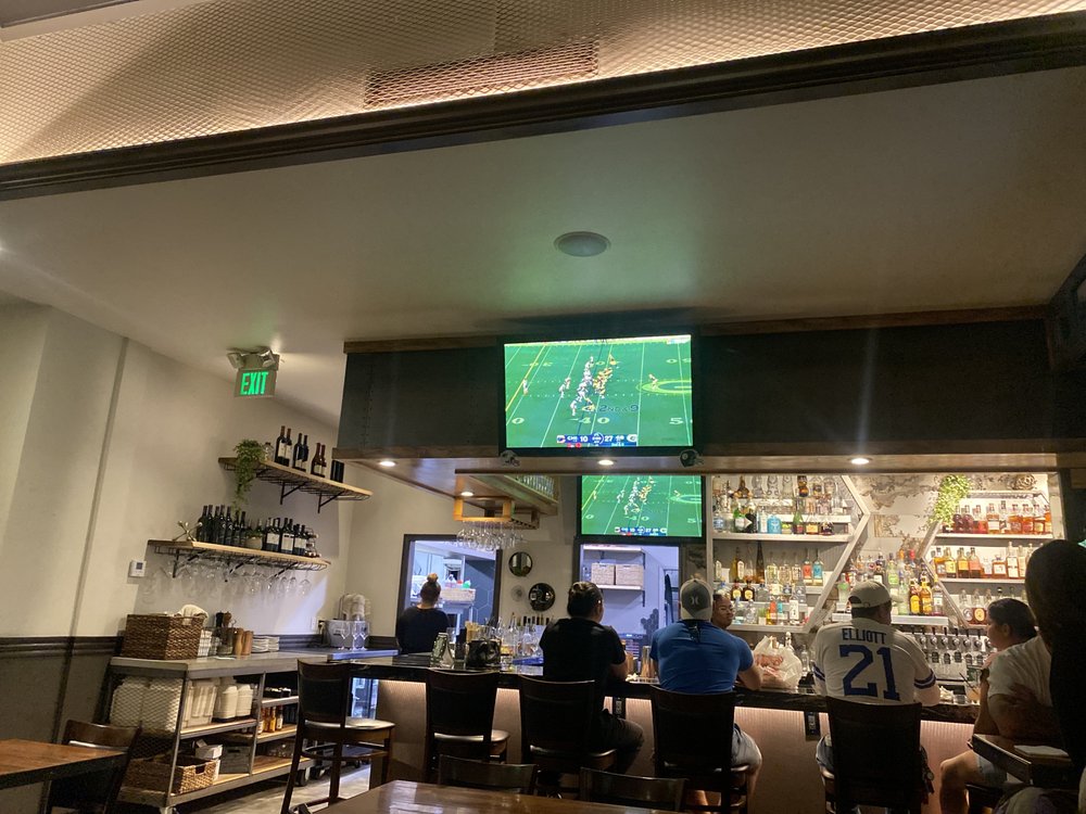 PRESS BOX SPORTS LOUNGE - Updated January 2026 - 591 Photos & 608 ...