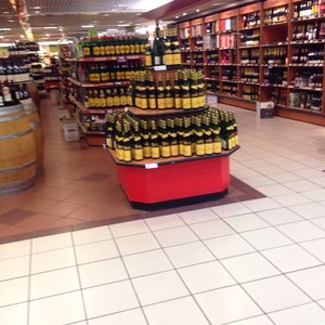 HEMA - Updated January 2025 - 10 Photos & 37 Reviews - 120 rue ...