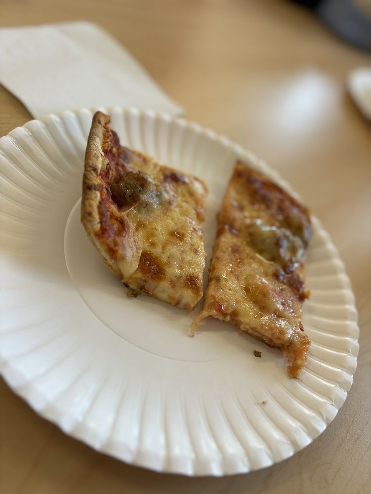 NOAH’S PIZZA - Updated November 2025 - 24 Photos & 24 Reviews - 220A ...