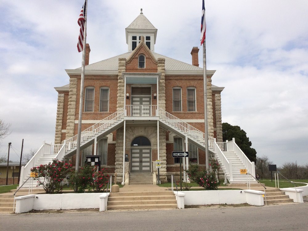 GRIMES COUNTY COURTHOUSE - Updated 05/2025 - 100 Main St, Anderson ...