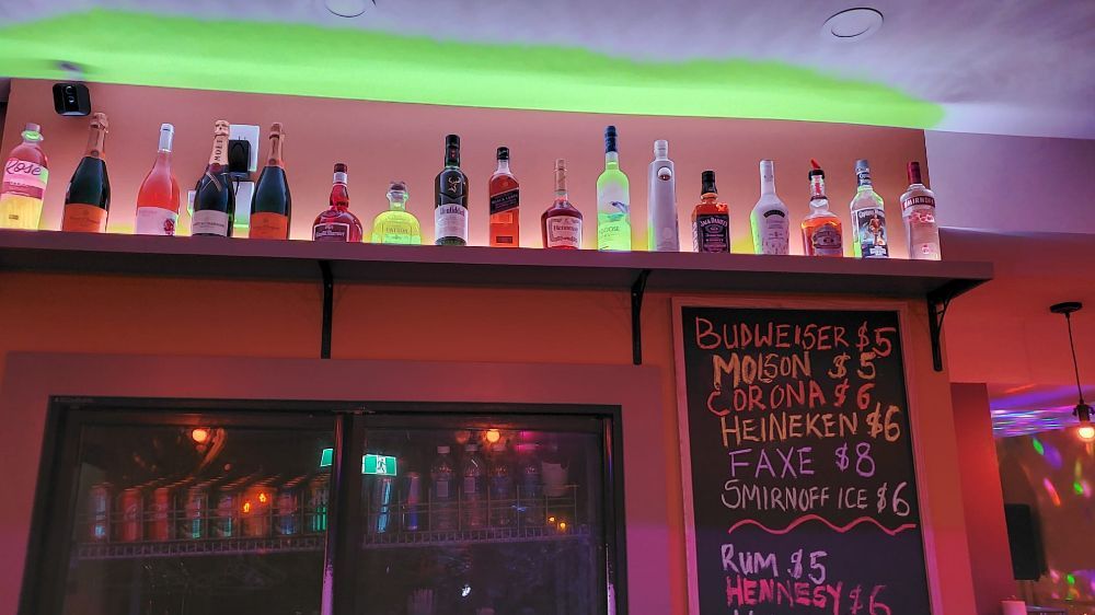 CASSI LOUNGE & BAR - Updated August 2025 - 212 Saint George Street ...