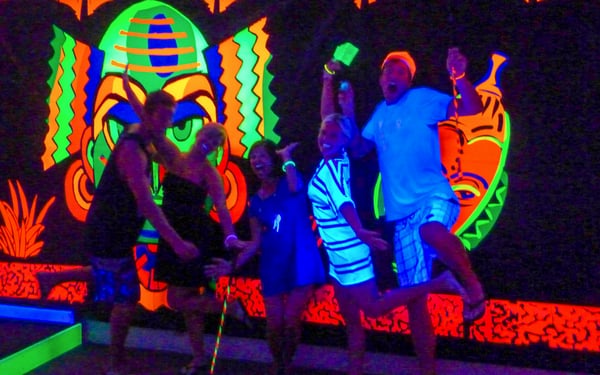 GLOW PUTT MINI GOLF - Updated December 2025 - 287 Photos & 365 Reviews ...