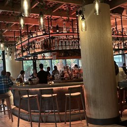 LÝRA - Updated December 2025 - 1355 Photos & 578 Reviews - 905 W Fulton ...