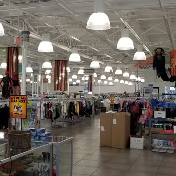 GOODWILL - OAKLAND PARK - Updated May 2025 - 92 Photos & 57 Reviews ...