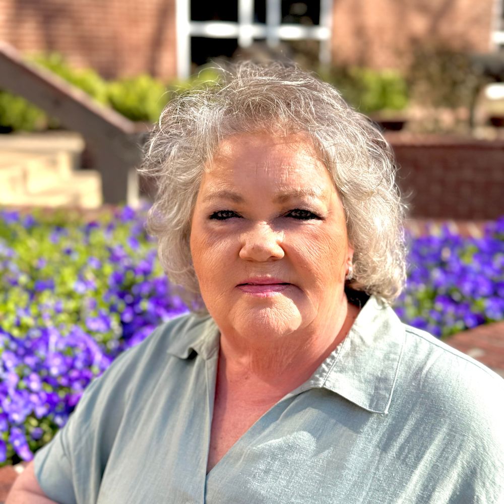 MICHELLE MOORE - GREEN LIGHT REALTY - Updated March 2025 - Contact ...