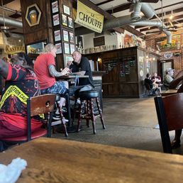 BURGERS AND BREW - Updated October 2025 - 2184 Photos & 3272 Reviews ...