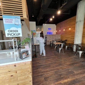 HELLO POKE - Updated December 2025 - 107 Photos & 152 Reviews - 16175 ...