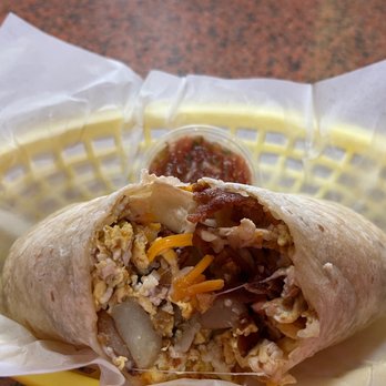 CJ DELI - Updated January 2025 - 346 Photos & 375 Reviews - 5491 Ball ...