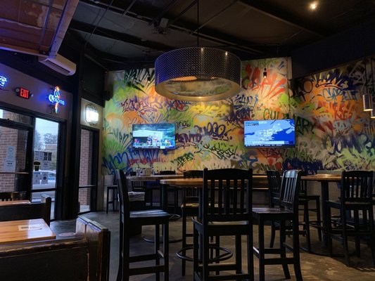 THE RIFF RAFF BAR AND GRILL - Updated September 2024 - 85 Photos & 51 ...