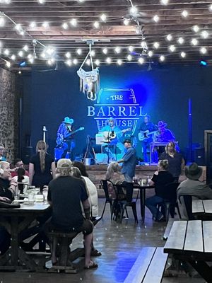 THE BARREL HOUSE - Updated May 2025 - 54 Photos & 38 Reviews - 101 E ...