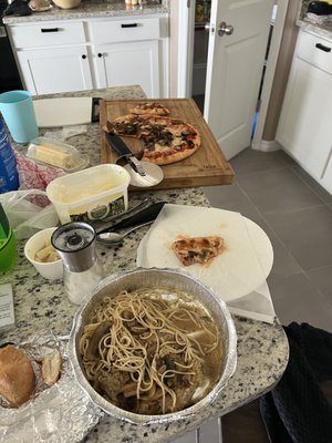 PIZZA VILLA AND RESTAURANT - Updated April 2026 - 47 Photos & 121 ...