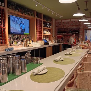 NEUTRAL GROUND BAR AND KITCHEN - Updated September 2025 - 59 Photos ...