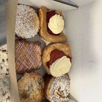 WAYFINDER COFFEE CO - Updated October 2025 - 288 Photos & 217 Reviews ...