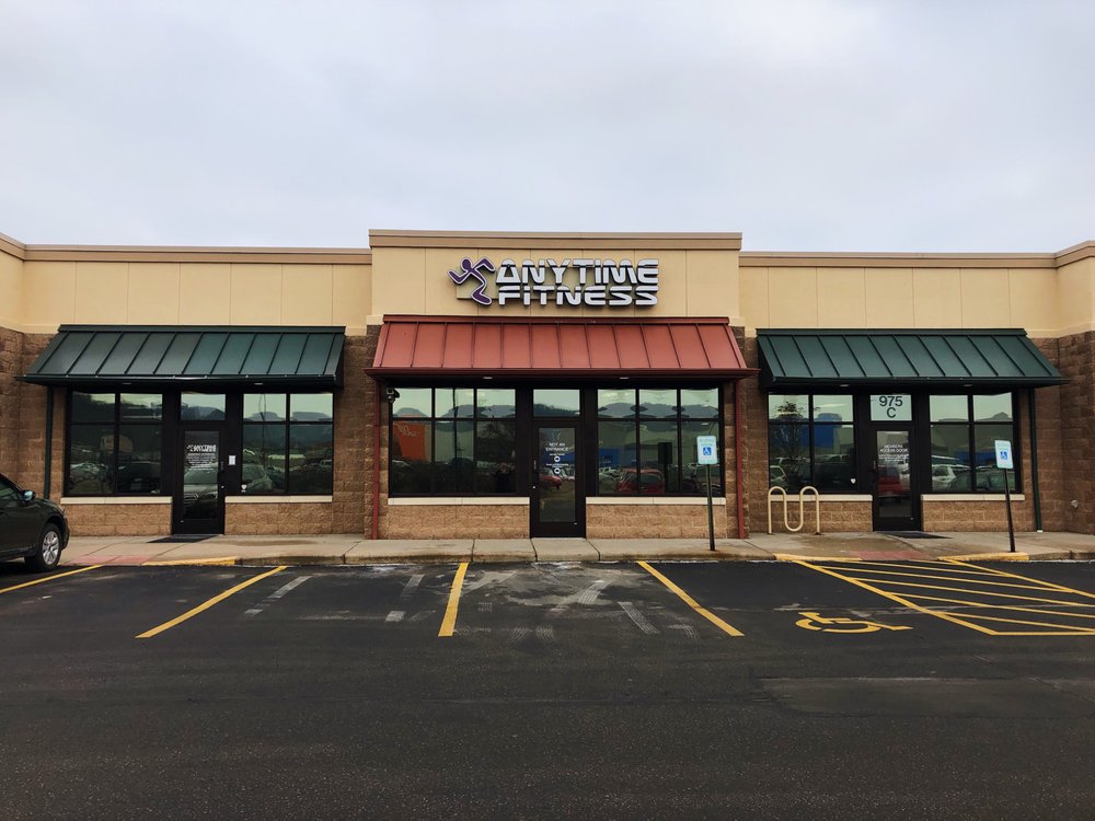 ANYTIME FITNESS - Updated May 2024 - 13 Photos - 975 Frontenac Dr ...