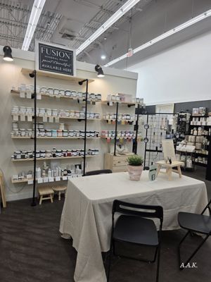 PAINTED TREE BOUTIQUES - Updated December 2025 - 119 Photos - 2793 S ...