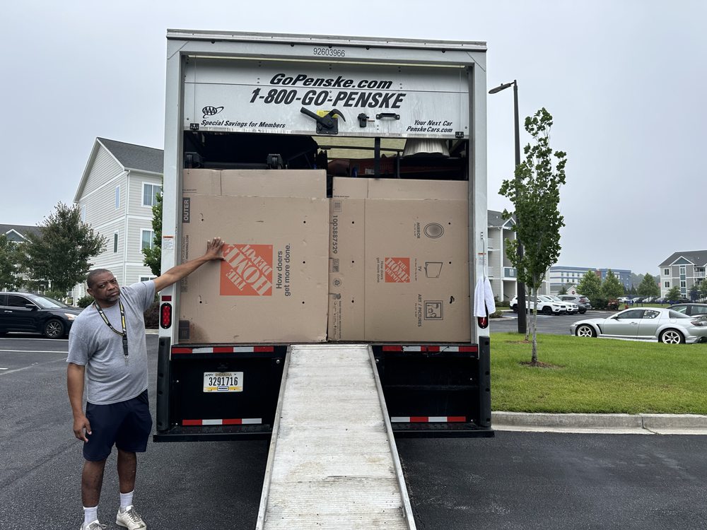 ALL ABOUT MOVING PEOPLE - Updated July 2025 - 10 Photos - Savannah ...
