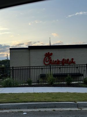 CHICK-FIL-A - Updated October 2025 - 31 Photos - 3795 N Druid Hills Rd ...