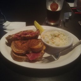 GOVERNOR STUMPY’S - Updated October 2025 - 52 Photos & 163 Reviews ...