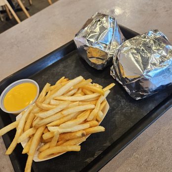 SALT BURGERS + FRIES - Updated August 2025 - 52 Photos & 42 Reviews ...