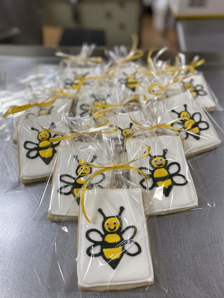 ALASKA COOKIE STUDIO - Updated August 2025 - 19 Photos - Anchorage ...