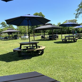 LOCAL BURGER - SAYVILLE - Updated August 2025 - 49 Photos & 19 Reviews ...