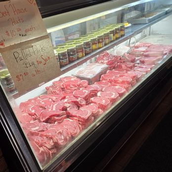 THE BEEF HOUSE RESTAURANT & DINNER THEATRE - Updated December 2025 ...