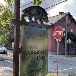 HARMONY INN - Updated July 2025 - 426 Photos & 321 Reviews - 230 Mercer ...