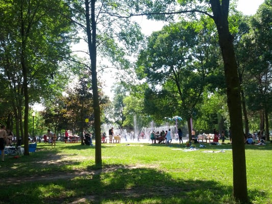 HENDON PARK - Updated October 2025 - 21 Photos - 40 Eldora Avenue ...