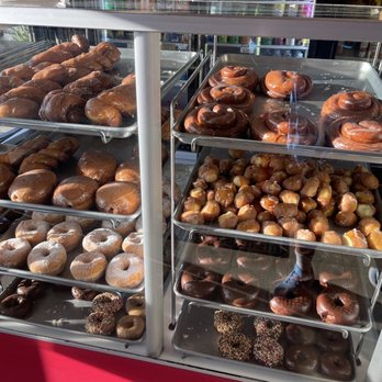 DICK’S DONUTS - Updated February 2025 - 40 Photos & 142 Reviews - 3417 ...
