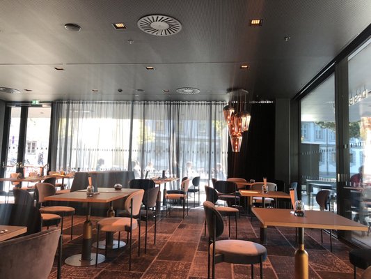 DAS BRAHMS - 16 Photos - Universitätsstr. 1, Innsbruck, Tirol, Austria ...