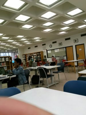 NEW YORK PUBLIC LIBRARY - KIPS BAY LIBRARY - Updated December 2025 - 25 ...