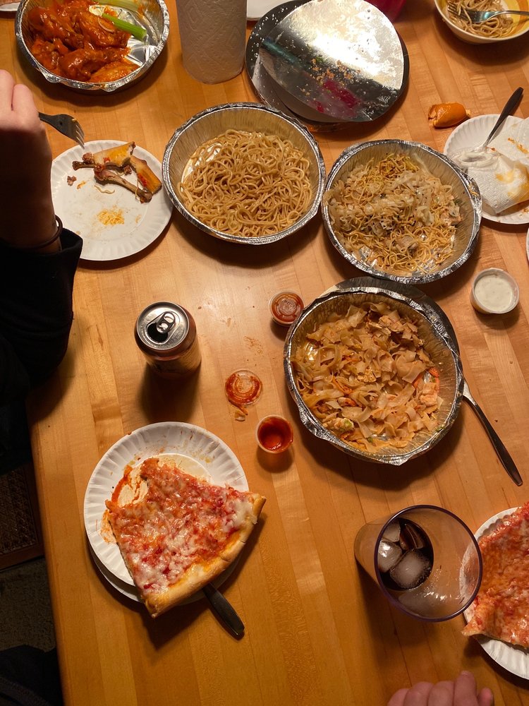 FAMILY KITCHEN & PIZZERIA - 52 Photos & 64 Reviews - 8814 Rt 30 ...