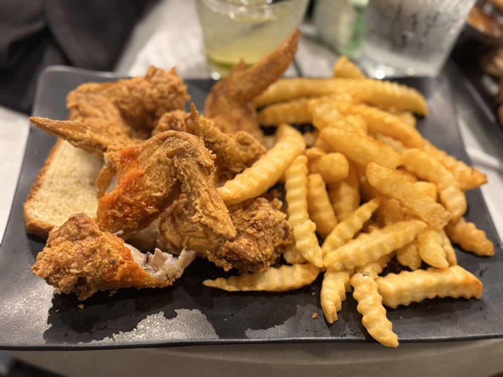 HAROLD’S CHICKEN & ICE BAR - Updated December 2025 - 85 Photos & 58 ...