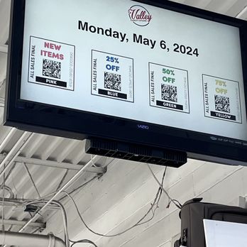 VALLEY THRIFT STORE - Updated October 2025 - 38 Photos & 102 Reviews ...
