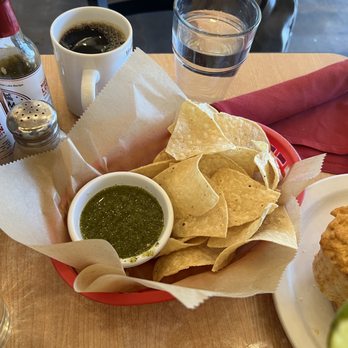 SWEET LAKE BISCUITS & LIMEADE - 2713 Photos & 2560 Reviews - 54 W 1700 ...