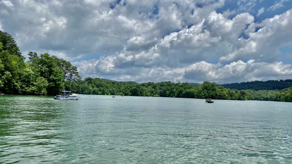 LAKE LIFE CLEANING - Request a Quote - Jacksboro, Tennessee - Home ...